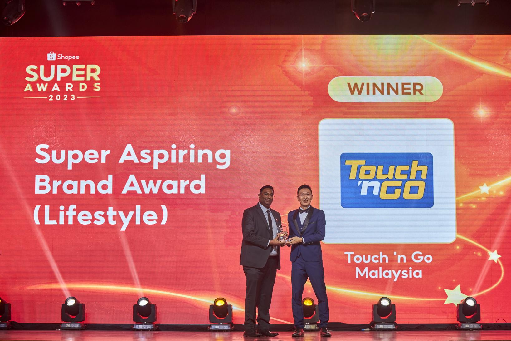 再度蝉联冠军！Touch 'n Go荣获Shopee Super Awards 2023 Lifestyle 类别冠军
